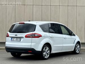 White Ford S-Max 2014 in Riga, with an engine capacity of 2.00 L and mileage of 235 thousand km for 4950 €, photo 5 on AUTOMOTO.COM.LV