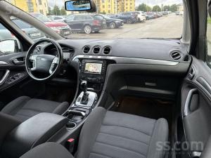 White Ford S-Max 2014 in Riga, with an engine capacity of 2.00 L and mileage of 235 thousand km for 4950 €, photo 11 on AUTOMOTO.COM.LV