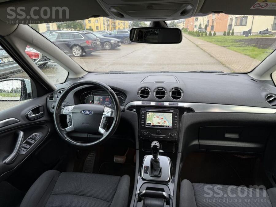 White Ford S-Max 2014 in Riga, with an engine capacity of 2.00 L and mileage of 235 thousand km for 4950 €, photo 14 on AUTOMOTO.COM.LV