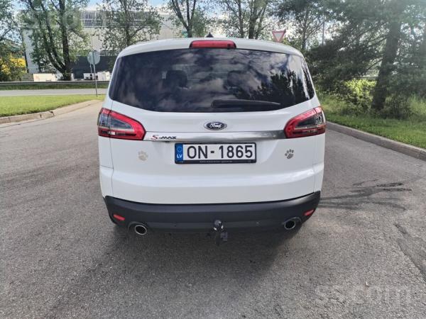 Balts Ford S-Max 2014 Rīga, ar dzinēja tilpumu 2.20 L un nobraukumu 229 tūkst. km par 4990 €, foto 4 vietnē AUTOMOTO.COM.LV