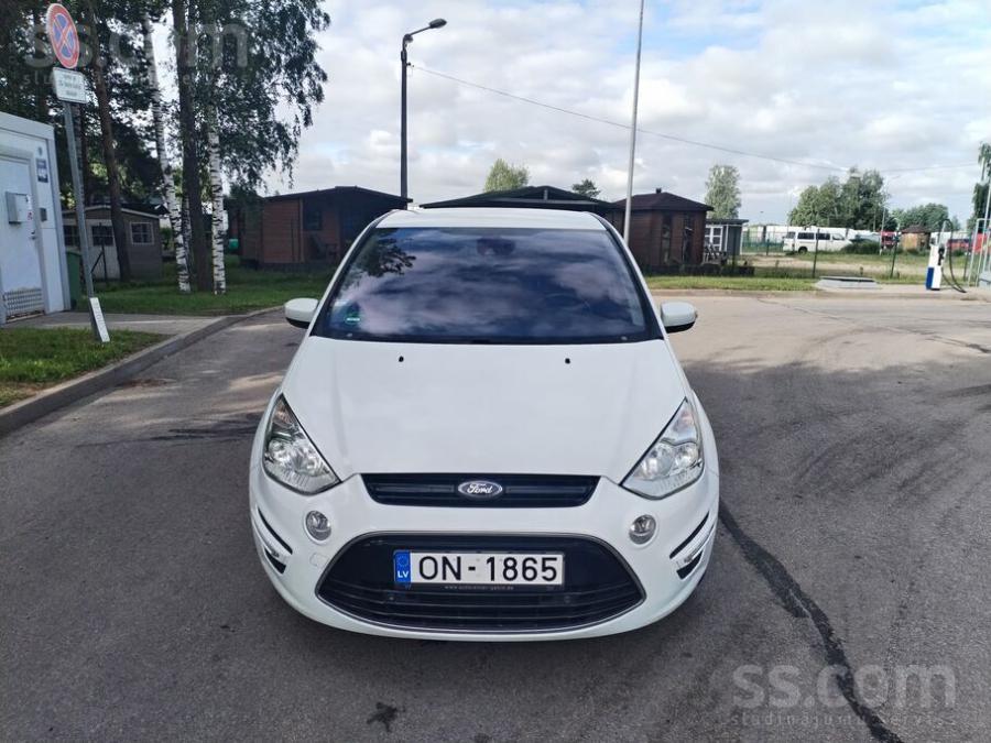 White Ford S-Max 2014 in Riga, with an engine capacity of 2.20 L and mileage of 229 thousand km for 4990 €, photo 10 on AUTOMOTO.COM.LV
