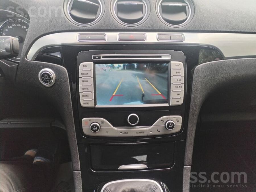 White Ford S-Max 2014 in Riga, with an engine capacity of 2.20 L and mileage of 229 thousand km for 4990 €, photo 16 on AUTOMOTO.COM.LV