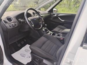 White Ford S-Max 2014 in Riga, with an engine capacity of 2.20 L and mileage of 229 thousand km for 4990 €, photo 18 on AUTOMOTO.COM.LV