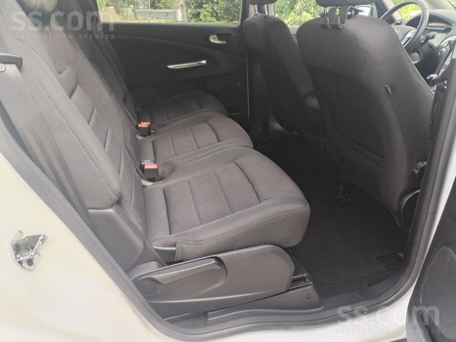 White Ford S-Max 2014 in Riga, with an engine capacity of 2.20 L and mileage of 229 thousand km for 4990 €, photo 24 on AUTOMOTO.COM.LV