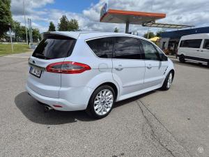 Balts Ford S-Max 2014 Kauņa, ar dzinēja tilpumu 2.20 L un nobraukumu 254 tūkst. km par 7800 €, foto 5 vietnē AUTOMOTO.COM.LV