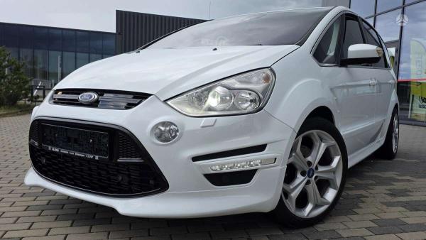 White Ford S-Max 2014 in Siauliai, with an engine capacity of 2.20 L and mileage of 230 thousand km for 7650 €, photo 1 on AUTOMOTO.COM.LV