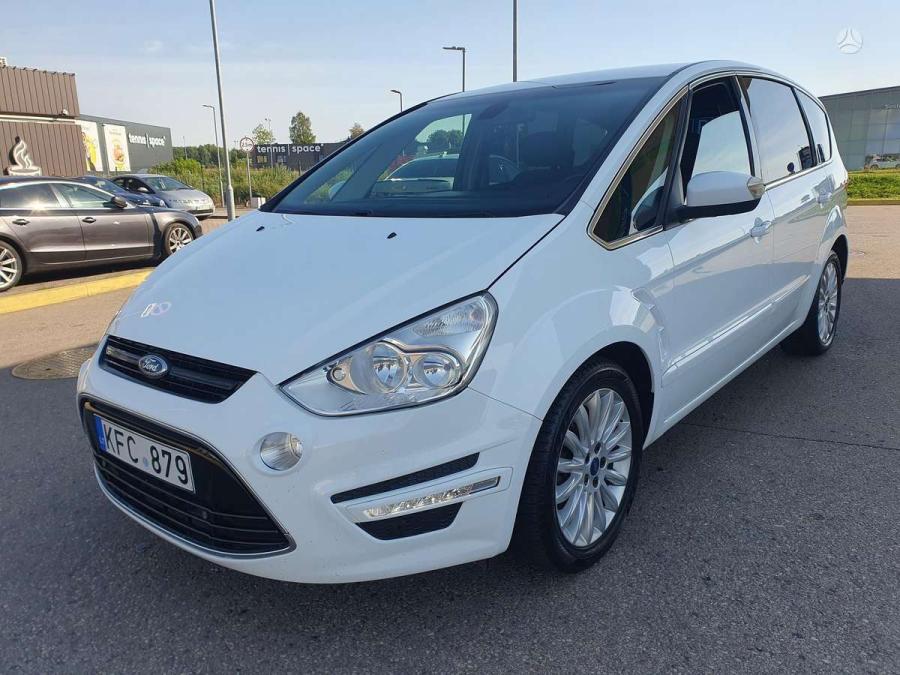 White Ford S-Max 2014 in Kaunas, with an engine capacity of 2.00 L and mileage of 225 thousand km for 3950 €, photo 1 on AUTOMOTO.COM.LV