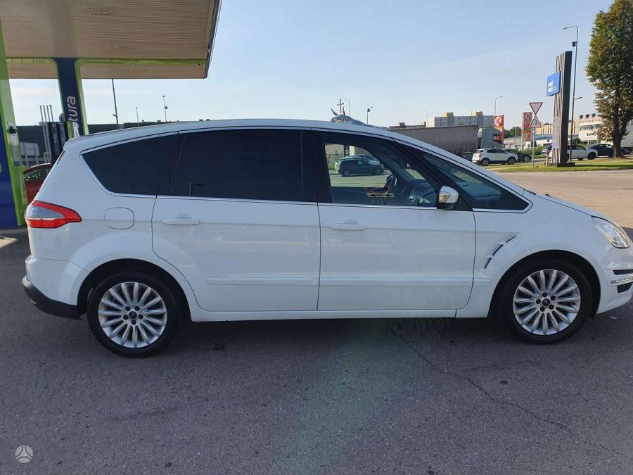 White Ford S-Max 2014 in Kaunas, with an engine capacity of 2.00 L and mileage of 225 thousand km for 3950 €, photo 5 on AUTOMOTO.COM.LV