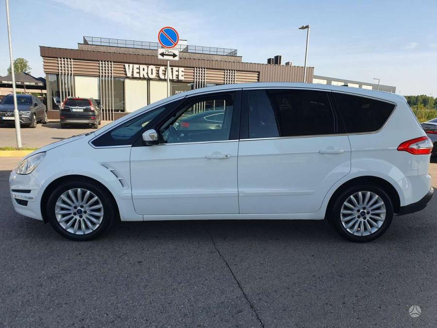 White Ford S-Max 2014 in Kaunas, with an engine capacity of 2.00 L and mileage of 225 thousand km for 3950 €, photo 6 on AUTOMOTO.COM.LV
