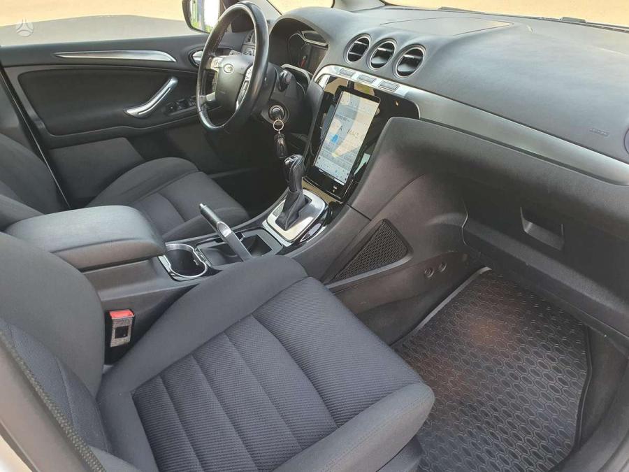 White Ford S-Max 2014 in Kaunas, with an engine capacity of 2.00 L and mileage of 225 thousand km for 3950 €, photo 11 on AUTOMOTO.COM.LV