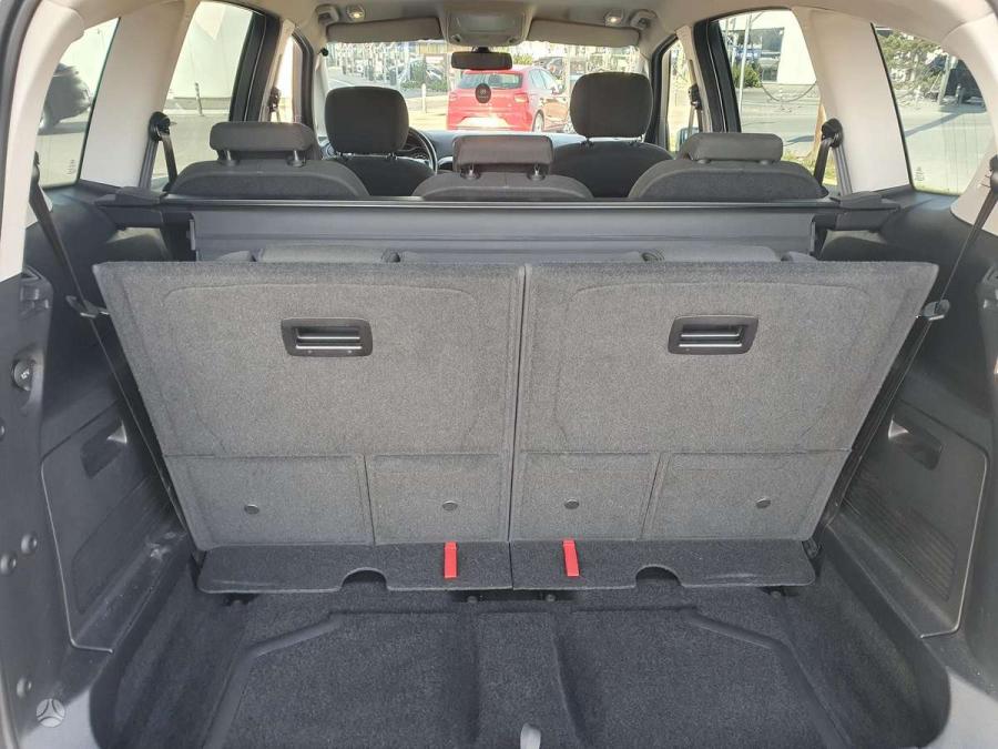 White Ford S-Max 2014 in Kaunas, with an engine capacity of 2.00 L and mileage of 225 thousand km for 3950 €, photo 14 on AUTOMOTO.COM.LV