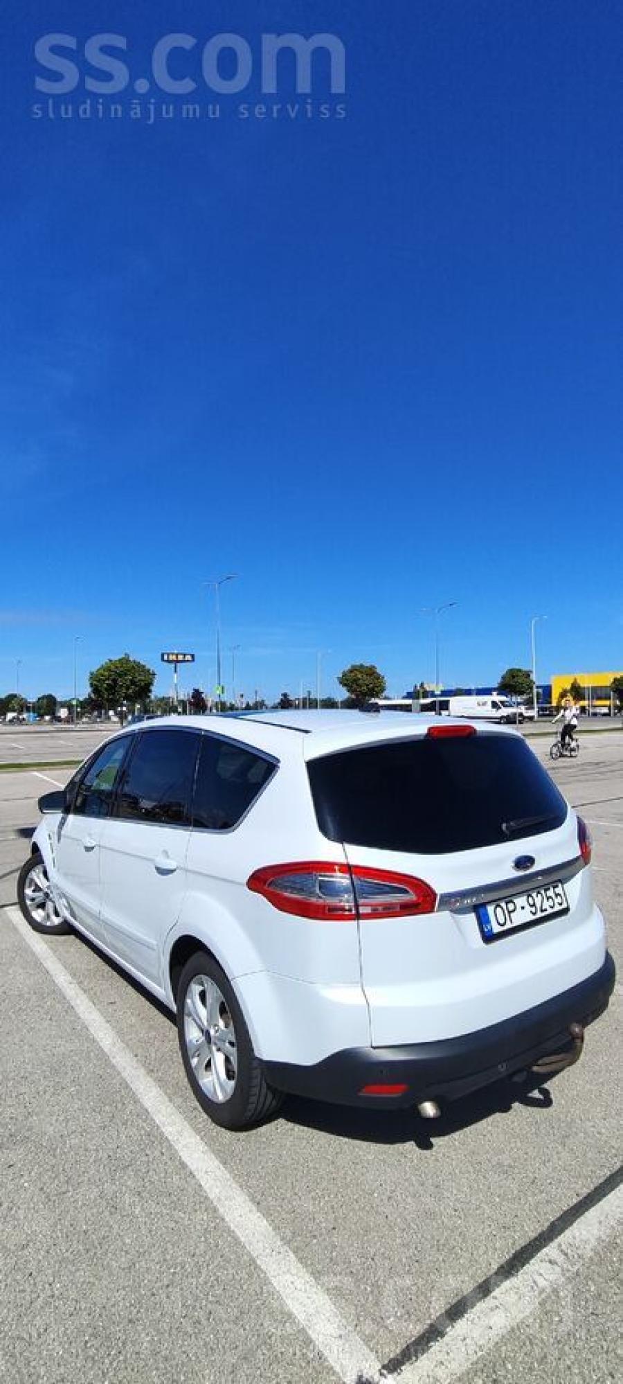 White Ford S-Max 2014 in Riga, with an engine capacity of 2.00 L and mileage of 260 thousand km for 6700 €, photo 4 on AUTOMOTO.COM.LV