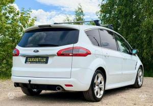 White Ford S-Max 2014 in Siauliai, with an engine capacity of 2.20 L and mileage of 290 thousand km for 8999 €, photo 5 on AUTOMOTO.COM.LV