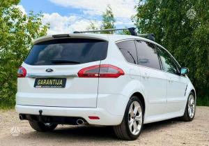 White Ford S-Max 2014 in Siauliai, with an engine capacity of 2.20 L and mileage of 290 thousand km for 7950 €, photo 5 on AUTOMOTO.COM.LV