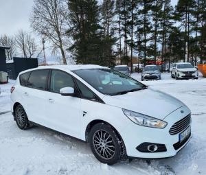 White Ford S-Max 2015 in Siauliai, with an engine capacity of 2.00 L and mileage of 214 thousand km for 5950 €, photo 3 on AUTOMOTO.COM.LV