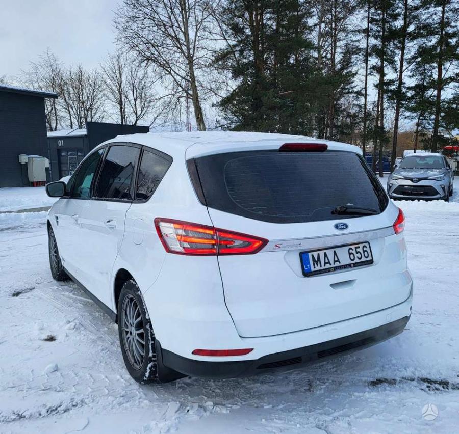 White Ford S-Max 2015 in Siauliai, with an engine capacity of 2.00 L and mileage of 214 thousand km for 5950 €, photo 16 on AUTOMOTO.COM.LV