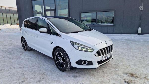 White Ford S-Max 2015 in Siauliai, with an engine capacity of 2.00 L and mileage of 230 thousand km for 8900 €, photo 1 on AUTOMOTO.COM.LV