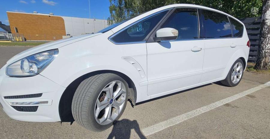 Balts Ford S-Max 2015 Viļņa, ar dzinēja tilpumu 2.00 L un nobraukumu 260 tūkst. km par 4800 €, foto 7 vietnē AUTOMOTO.COM.LV