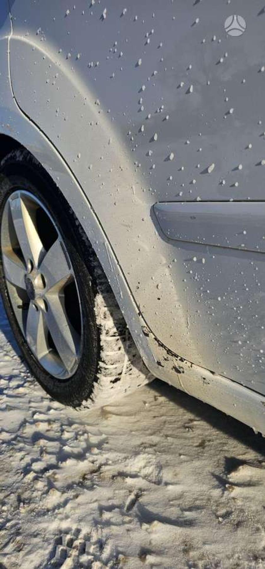 Balts Ford S-Max 2015 Viļņa, ar dzinēja tilpumu 2.00 L un nobraukumu 260 tūkst. km par 4800 €, foto 12 vietnē AUTOMOTO.COM.LV