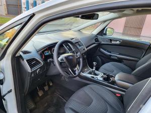 White Ford S-Max 2015 in Siauliai, with an engine capacity of 2.00 L and mileage of 215 thousand km for 5990 €, photo 8 on AUTOMOTO.COM.LV
