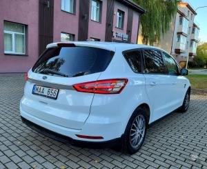 White Ford S-Max 2015 in Siauliai, with an engine capacity of 2.00 L and mileage of 215 thousand km for 5990 €, photo 17 on AUTOMOTO.COM.LV
