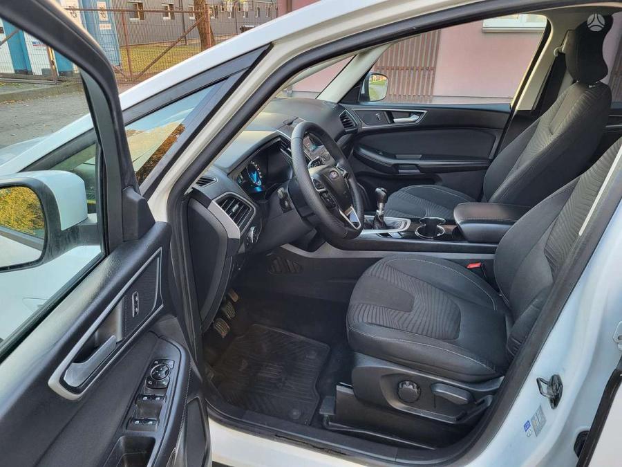 White Ford S-Max 2015 in Siauliai, with an engine capacity of 2.00 L and mileage of 215 thousand km for 5990 €, photo 21 on AUTOMOTO.COM.LV