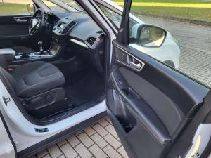 White Ford S-Max 2015 in Siauliai, with an engine capacity of 2.00 L and mileage of 215 thousand km for 5990 €, photo 22 on AUTOMOTO.COM.LV
