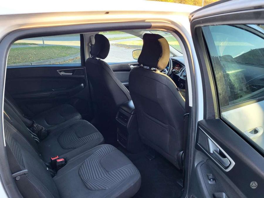 White Ford S-Max 2015 in Siauliai, with an engine capacity of 2.00 L and mileage of 215 thousand km for 5990 €, photo 23 on AUTOMOTO.COM.LV