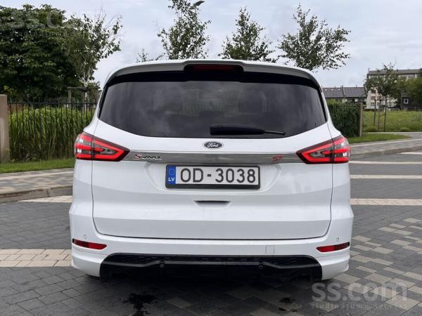 White Ford S-Max 2016 in Jelgava, with an engine capacity of 1.50 L and mileage of 231 thousand km for 8190 €, photo 5 on AUTOMOTO.COM.LV