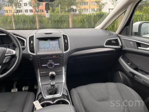 Balts Ford S-Max 2016 Jelgava, ar dzinēja tilpumu 1.50 L un nobraukumu 231 tūkst. km par 8190 €, foto 18 vietnē AUTOMOTO.COM.LV