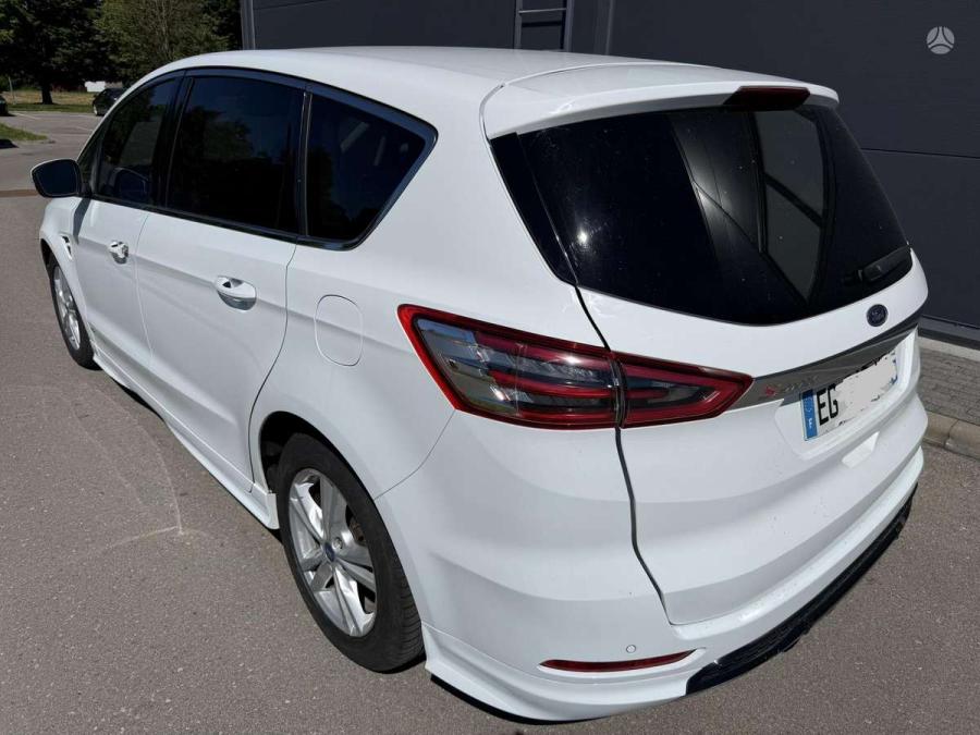 Balts Ford S-Max 2016 Šilutė, ar dzinēja tilpumu 2.00 L un nobraukumu 231 tūkst. km par 7900 €, foto 5 vietnē AUTOMOTO.COM.LV
