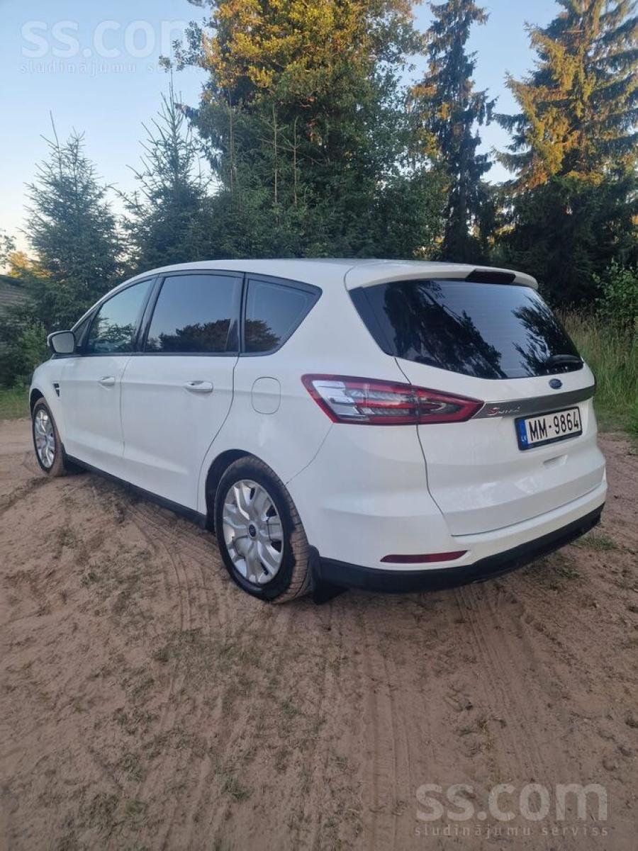 Balts Ford S-Max 2016 Rīga, ar dzinēja tilpumu 2.00 L un nobraukumu 282 tūkst. km par 5950 €, foto 4 vietnē AUTOMOTO.COM.LV