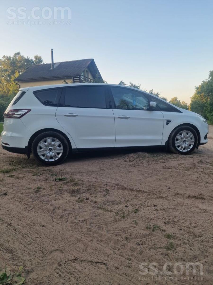 Balts Ford S-Max 2016 Rīga, ar dzinēja tilpumu 2.00 L un nobraukumu 282 tūkst. km par 5950 €, foto 7 vietnē AUTOMOTO.COM.LV