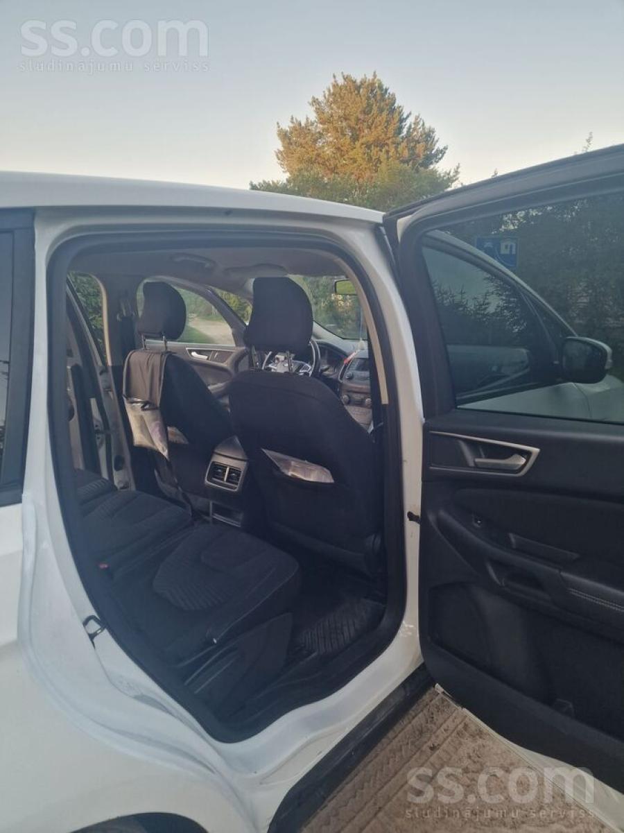 Balts Ford S-Max 2016 Rīga, ar dzinēja tilpumu 2.00 L un nobraukumu 282 tūkst. km par 5950 €, foto 13 vietnē AUTOMOTO.COM.LV