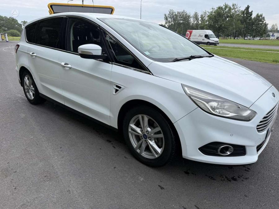 White Ford S-Max 2016 in Kaunas, with an engine capacity of 2.00 L and mileage of 253 thousand km for 6699 €, photo 6 on AUTOMOTO.COM.LV