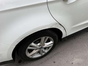 White Ford S-Max 2016 in Kaunas, with an engine capacity of 2.00 L and mileage of 253 thousand km for 6699 €, photo 8 on AUTOMOTO.COM.LV