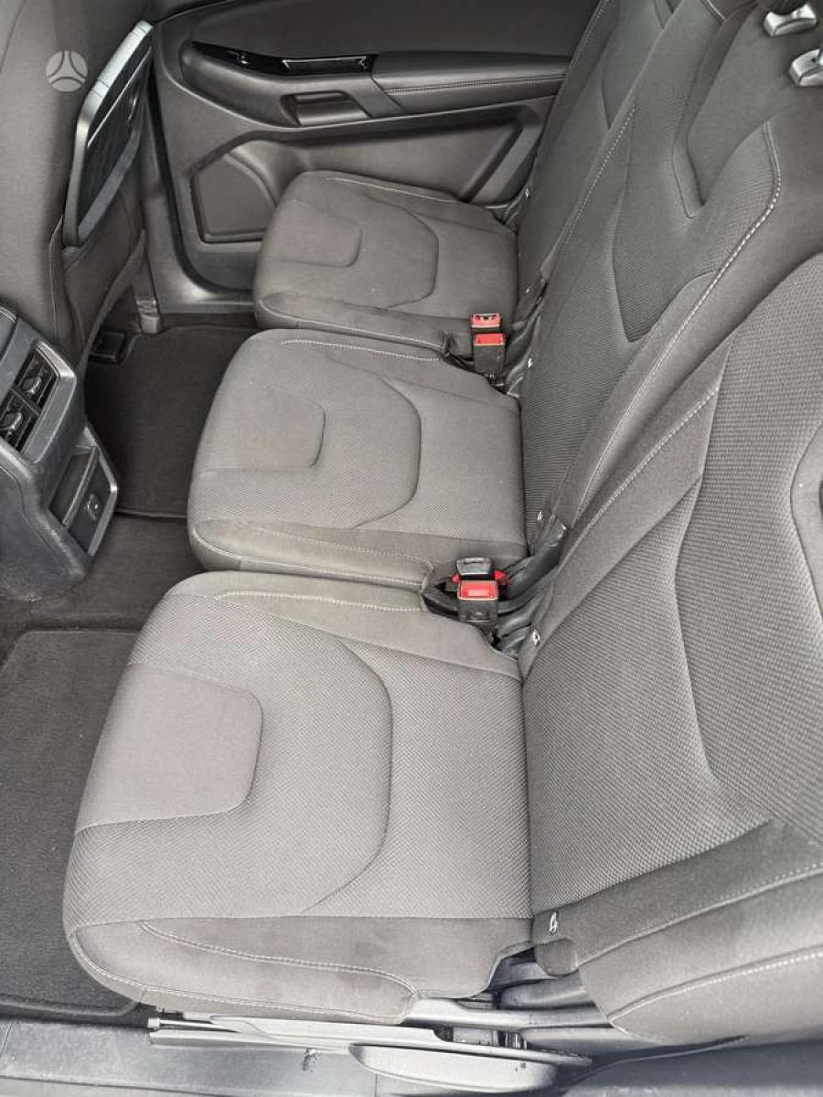 White Ford S-Max 2016 in Kaunas, with an engine capacity of 2.00 L and mileage of 253 thousand km for 6699 €, photo 20 on AUTOMOTO.COM.LV
