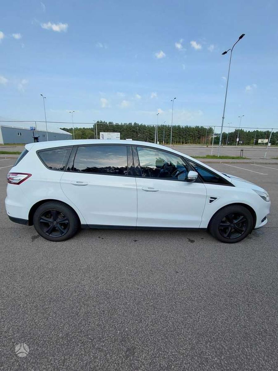 White Ford S-Max 2016 in Vilnius, with an engine capacity of 2.00 L and mileage of 320 thousand km for 6700 €, photo 5 on AUTOMOTO.COM.LV