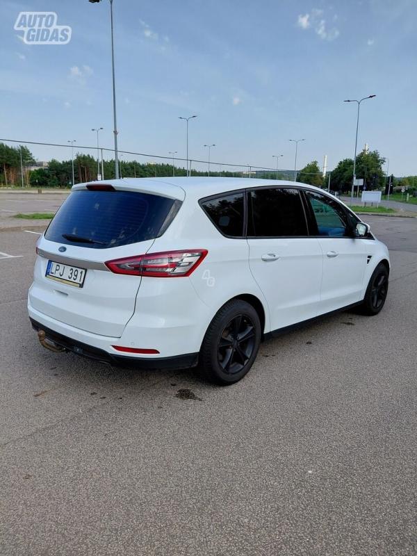White Ford S-Max 2016 in Vilnius, with an engine capacity of 2.00 L and mileage of 320 thousand km for 6700 €, photo 3 on AUTOMOTO.COM.LV
