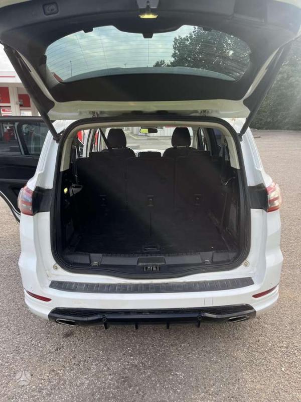 White Ford S-Max 2016 in Kaunas, with an engine capacity of 2.00 L and mileage of 380 thousand km for 7300 €, photo 10 on AUTOMOTO.COM.LV