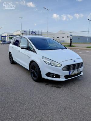 Balts Ford S-Max 2016 Viļņa, ar dzinēja tilpumu 2.00 L un nobraukumu 320 tūkst. km par 6700 €, foto  vietnē AUTOMOTO.COM.LV