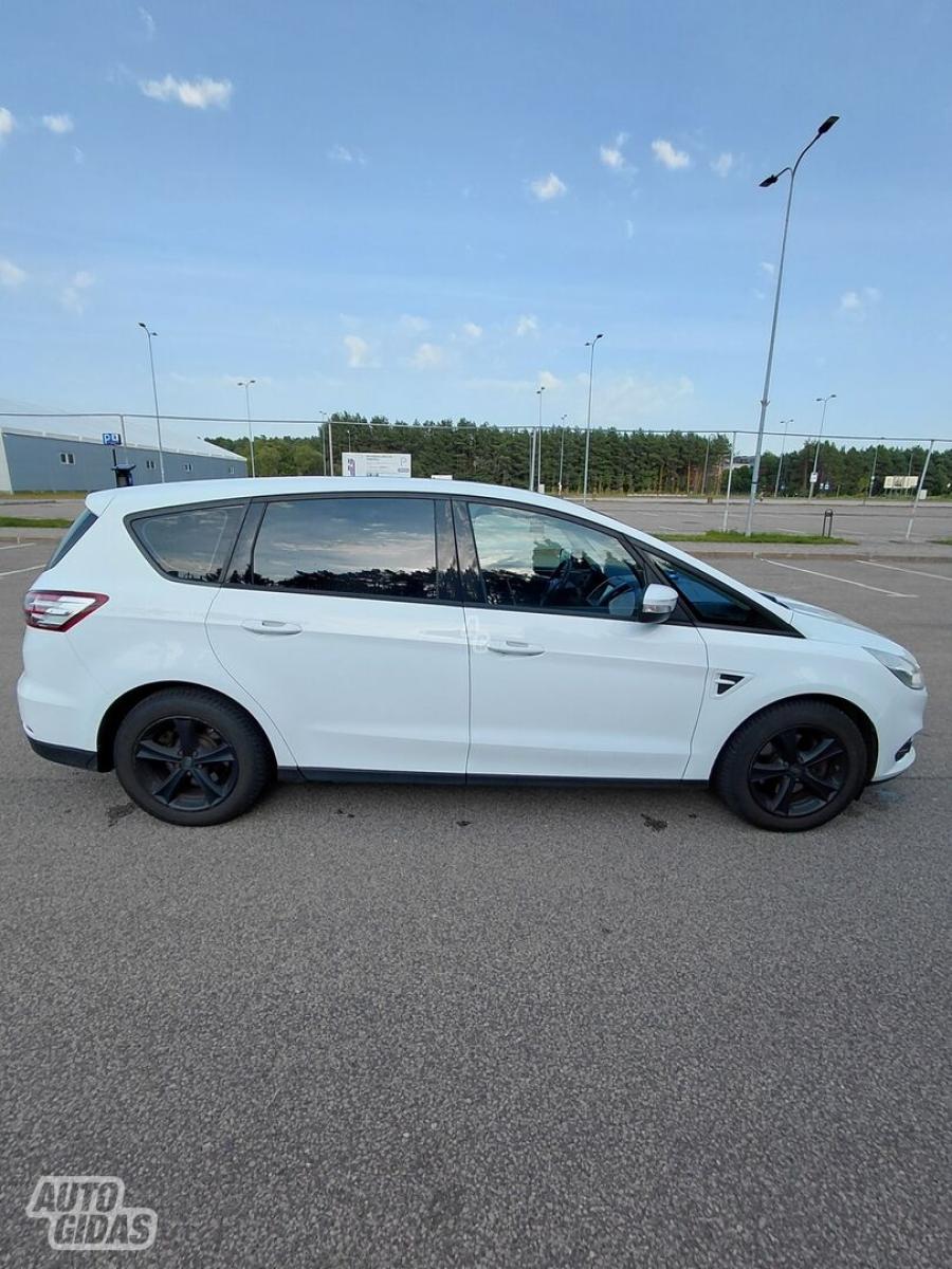 White Ford S-Max 2016 in Vilnius, with an engine capacity of 2.00 L and mileage of 320 thousand km for 6700 €, photo 3 on AUTOMOTO.COM.LV