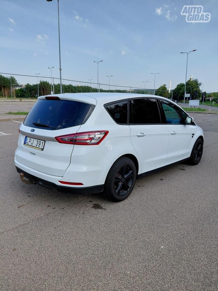 White Ford S-Max 2016 in Vilnius, with an engine capacity of 2.00 L and mileage of 320 thousand km for 6700 €, photo 4 on AUTOMOTO.COM.LV