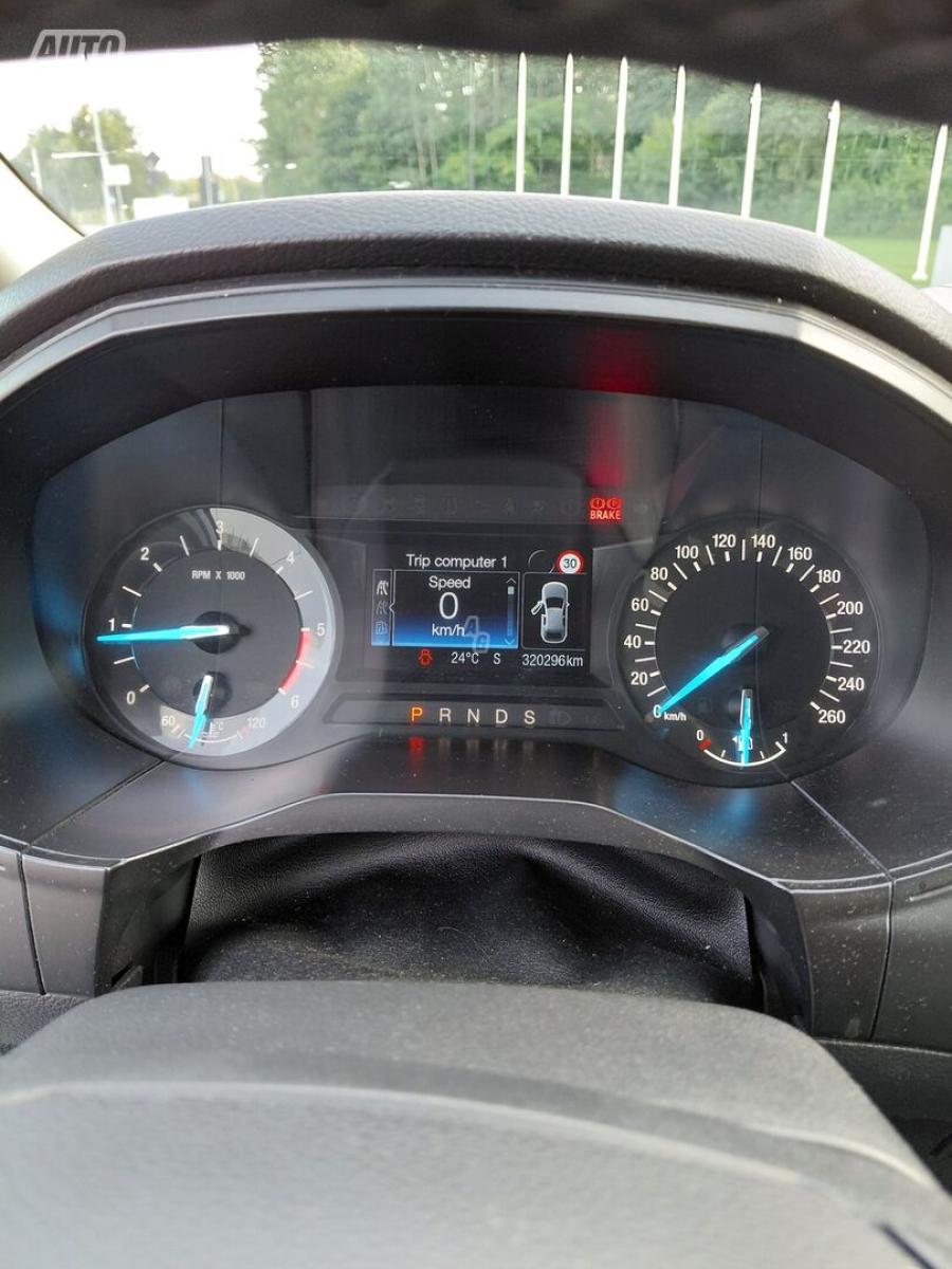 White Ford S-Max 2016 in Vilnius, with an engine capacity of 2.00 L and mileage of 320 thousand km for 6700 €, photo 12 on AUTOMOTO.COM.LV