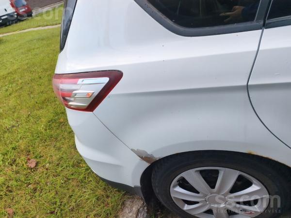 Balts Ford S-Max 2016 Rīga, ar dzinēja tilpumu 2.00 L un nobraukumu 475 tūkst. km par 3000 €, foto 7 vietnē AUTOMOTO.COM.LV