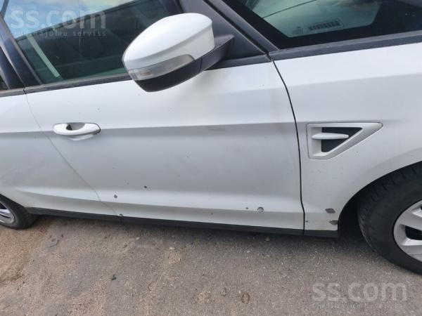 Balts Ford S-Max 2016 Rīga, ar dzinēja tilpumu 2.00 L un nobraukumu 475 tūkst. km par 3000 €, foto 8 vietnē AUTOMOTO.COM.LV