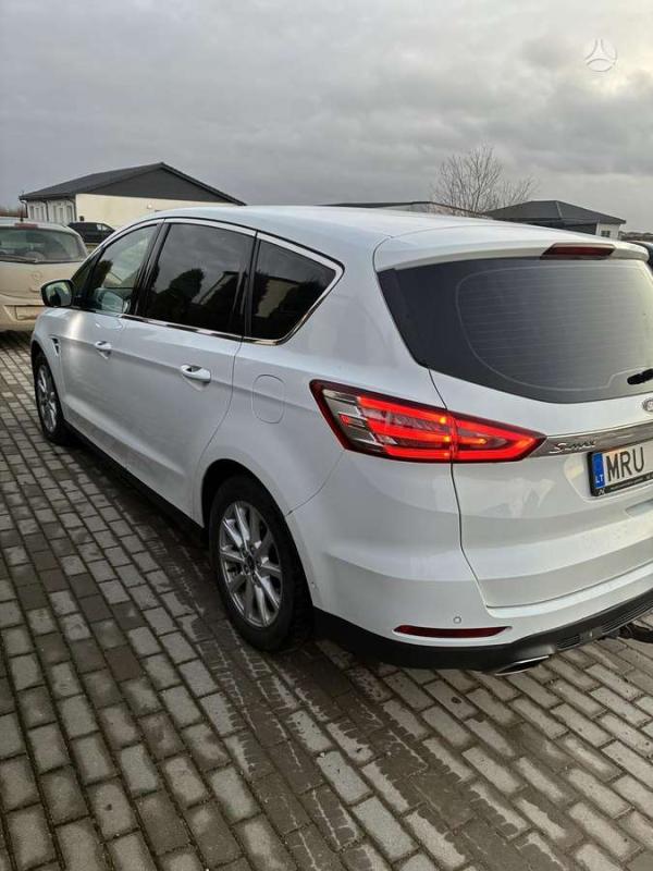 Balts Ford S-Max 2017 Klaipėda, ar dzinēja tilpumu 2.00 L un nobraukumu 261 tūkst. km par 10500 €, foto 3 vietnē AUTOMOTO.COM.LV
