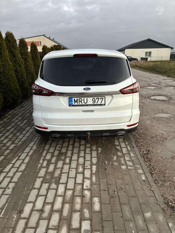 Balts Ford S-Max 2017 Klaipėda, ar dzinēja tilpumu 2.00 L un nobraukumu 261 tūkst. km par 10500 €, foto 5 vietnē AUTOMOTO.COM.LV