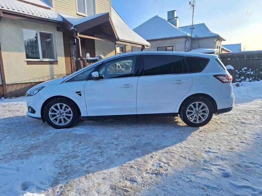 Balts Ford S-Max 2017 Kauņa, ar dzinēja tilpumu 2.00 L un nobraukumu 246 tūkst. km par 10500 €, foto 5 vietnē AUTOMOTO.COM.LV