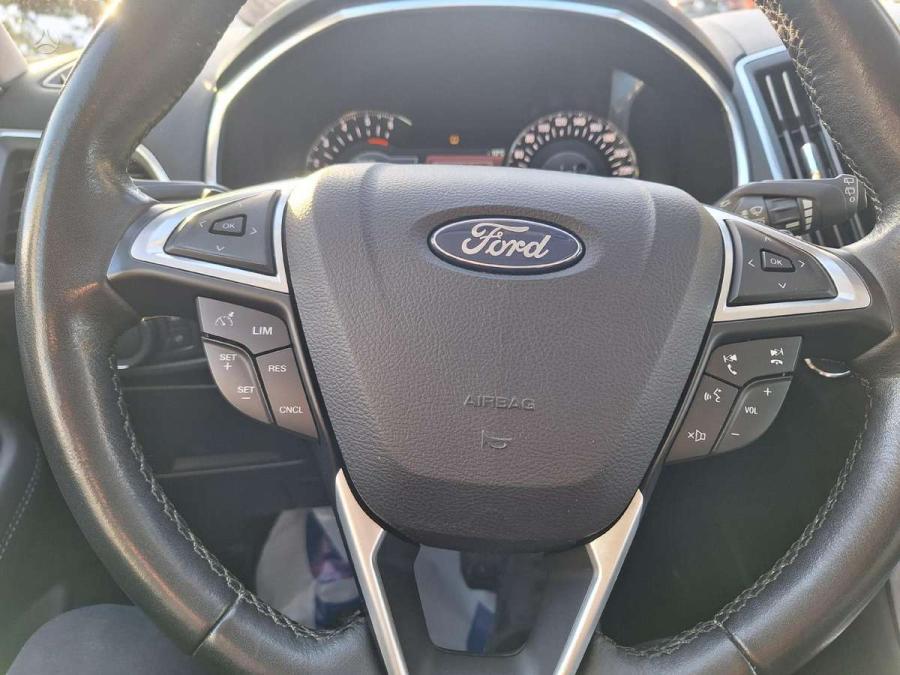 Balts Ford S-Max 2017 Kauņa, ar dzinēja tilpumu 2.00 L un nobraukumu 246 tūkst. km par 10500 €, foto 24 vietnē AUTOMOTO.COM.LV
